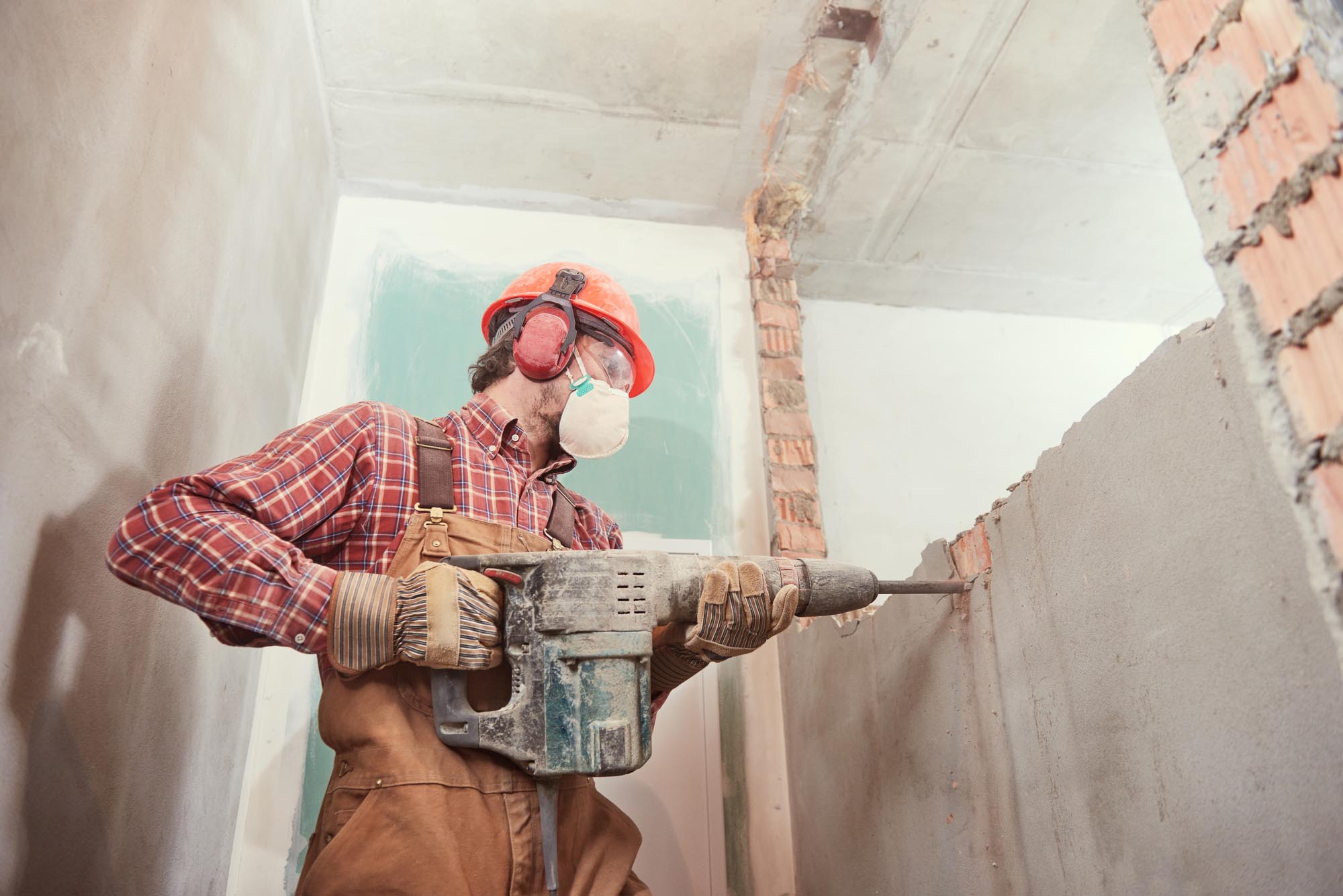 Tools You Need for Any Building Demolition Project - Kinnunen Resources